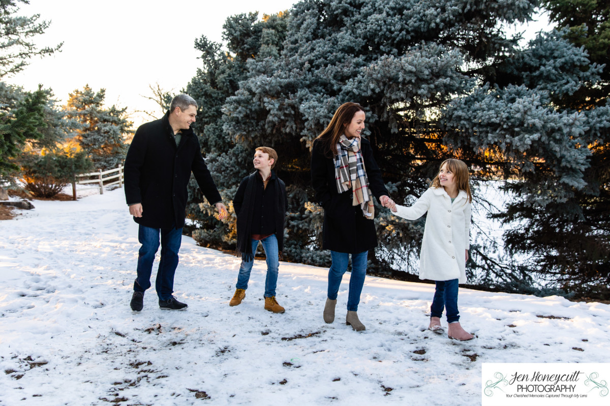 Littleton family photographer urban snow